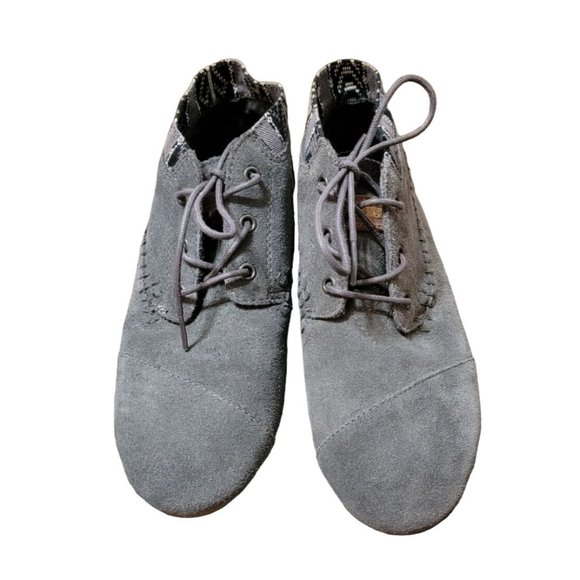 Toms | Shoes | Toms Gray Aztec Trim Suede Womens Boot Size 8m | Poshmark